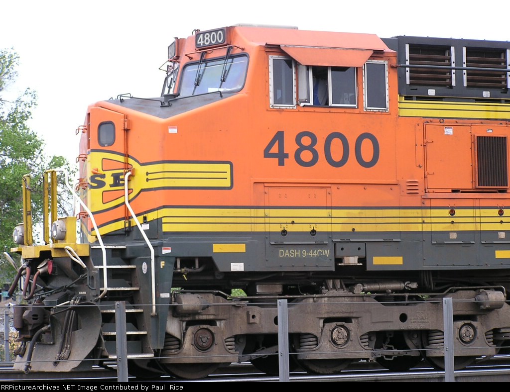 BNSF 4800